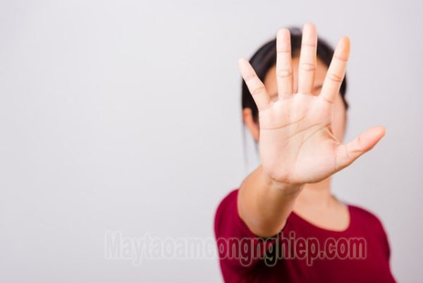 Yamete kudasai có nghĩa là gì? Dùng yamete kudasai ở trường hợp nào
